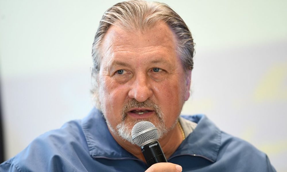 West Virginia University basketball coach apologizes for gay slurs
