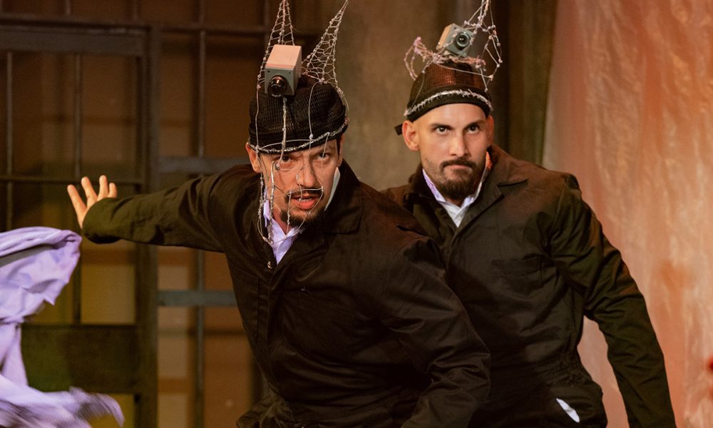 I stopped watching MSNBC and you should too